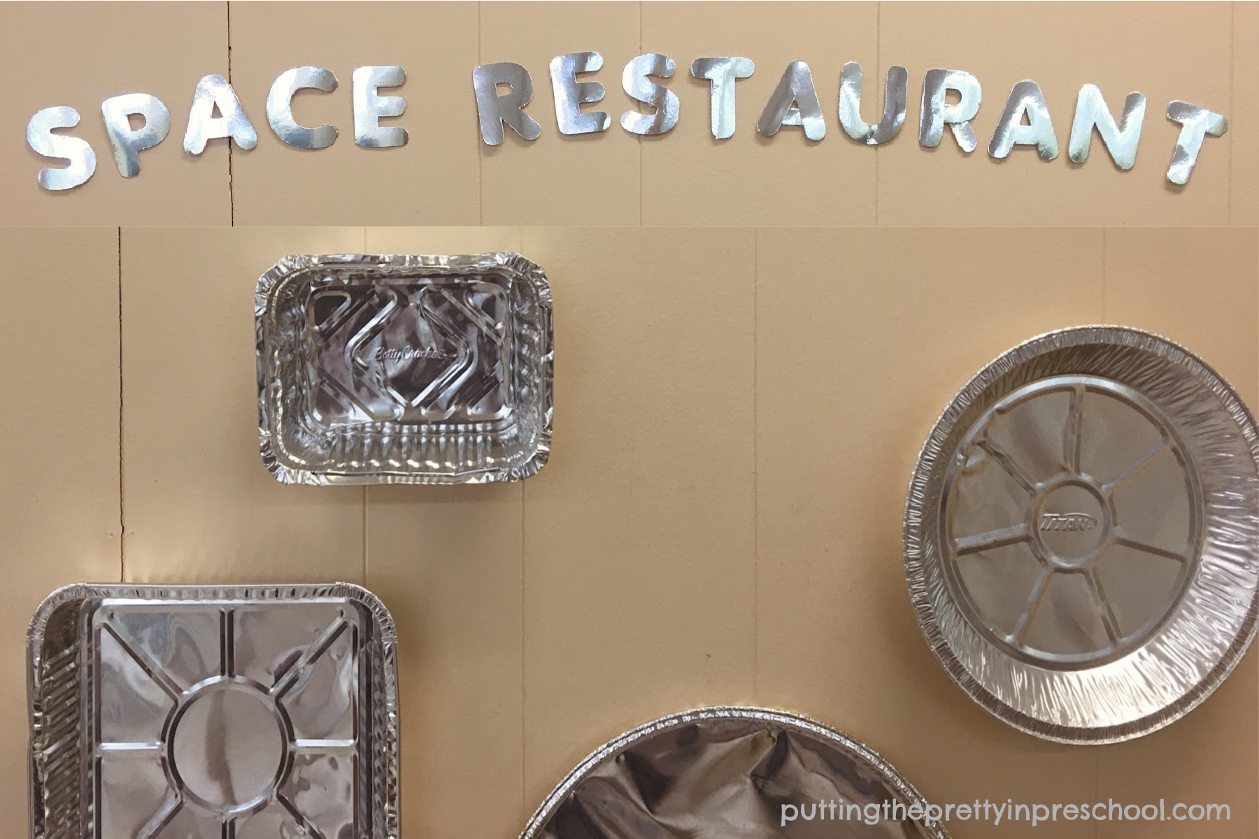 Space Restaurant Dramatic Play