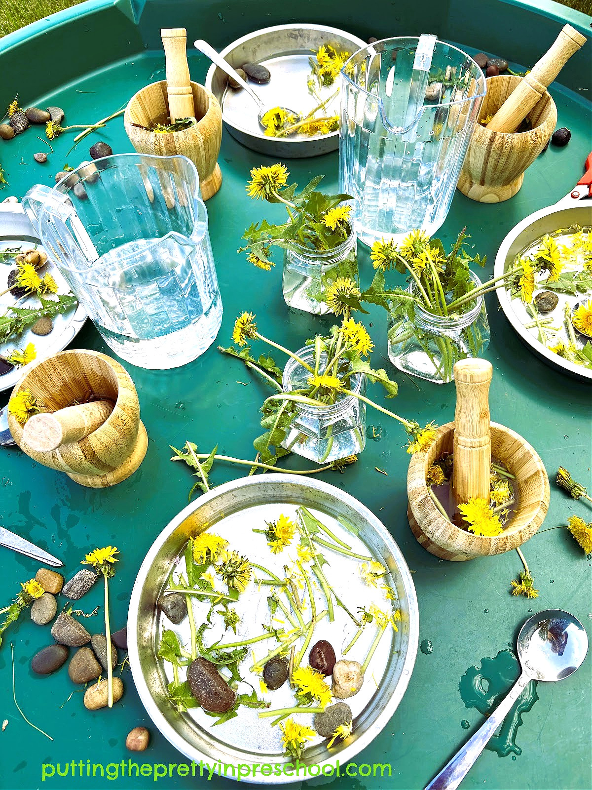 Dandelion Sensory Tray